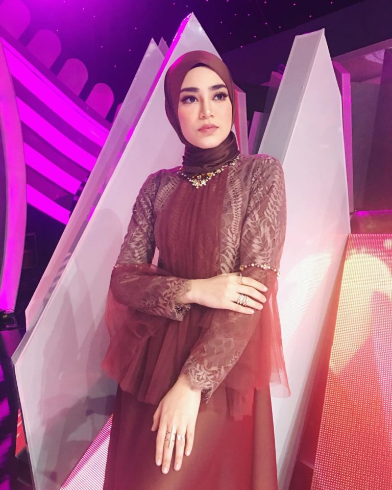 Uyaina Arshad - Biodata, Profil, Fakta, Umur, Agama, Pacar, Film, Sinetron