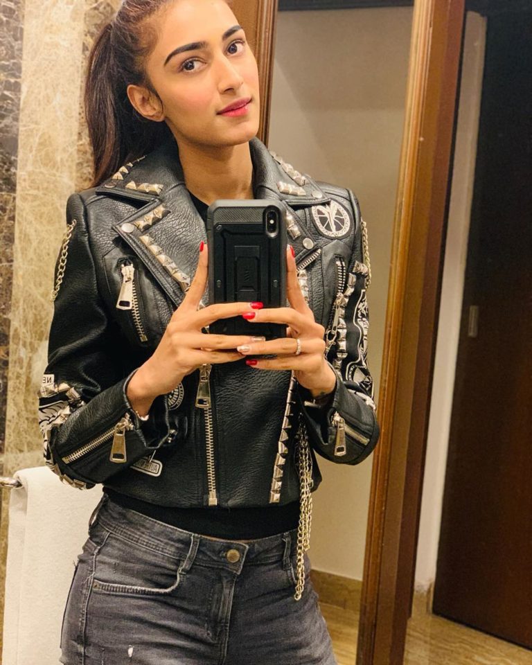10 Potret Erica Fernandes, Pemeran Utama Serial 'Dev dan Sona' yang ...