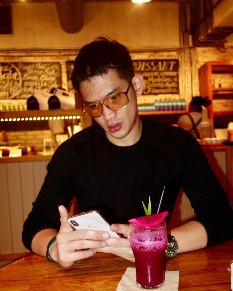 Rezky Aditya - Biodata, Profil, Fakta, Umur, Agama, Istri, Film