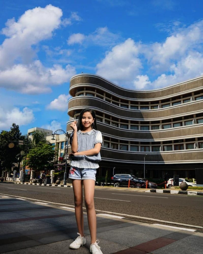 Vania Azka Priscilla - Biodata, Profil, Fakta, Umur, Agama, Film