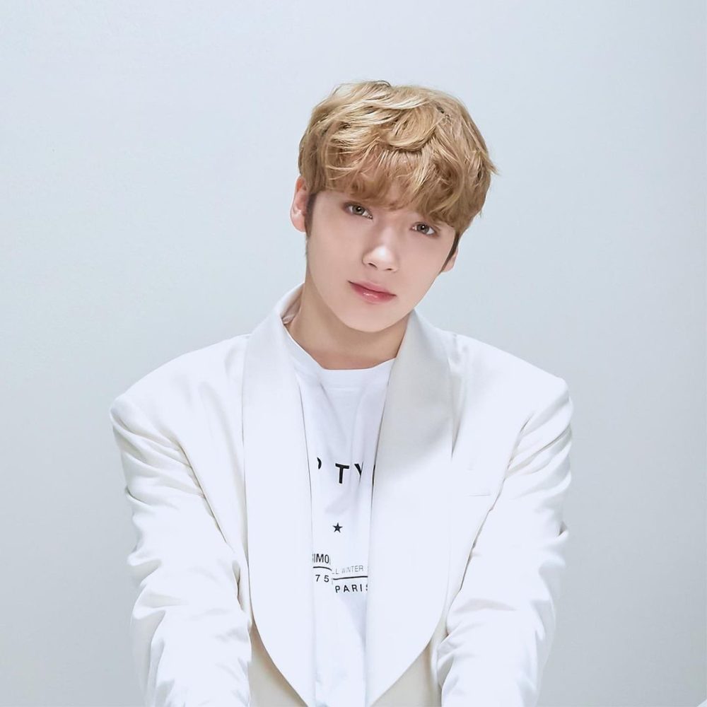 TXT - Biodata, Profil, Fakta, Member, Ulang Tahun, Tanggal Lahir, Posisi