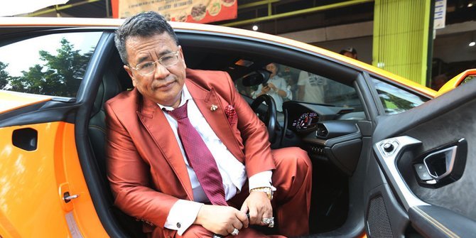 Hotman Paris Hutapea - Biodata, Profil, Fakta, Umur, Agama