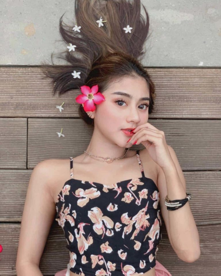 10 Potret Ghea Youbi, Pedangdut Cantik yang Jadi ART di Ini Sahur