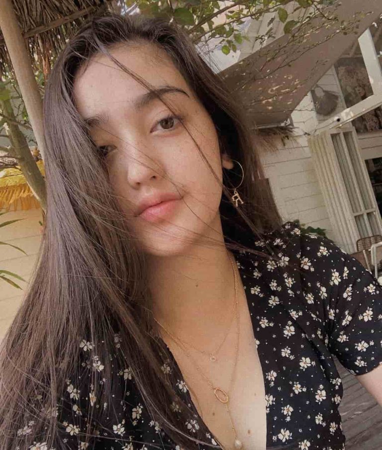 Ranty Maria - Biodata, Profil, Fakta, Umur, Agama, Pacar, Film