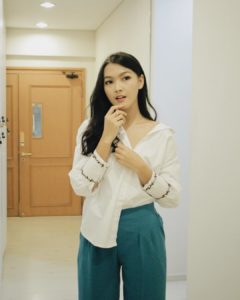 Biodata, Profil, Fakta Unik dan Foto Ana Riana | Dailysia