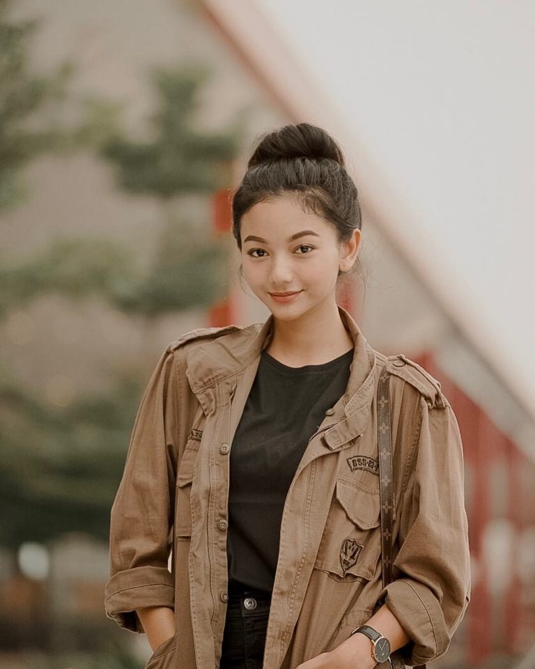 Glenca Chysara - Biodata, Profil, Fakta, Umur, Agama, Suami, Film