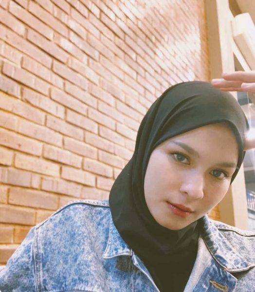 Nadira Octova - Biodata, Profil, Fakta, Umur, Agama, Suami, Film