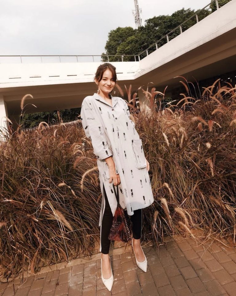 Enzy Storia - Biodata, Profil, Fakta, Umur, Agama, Suami, Film