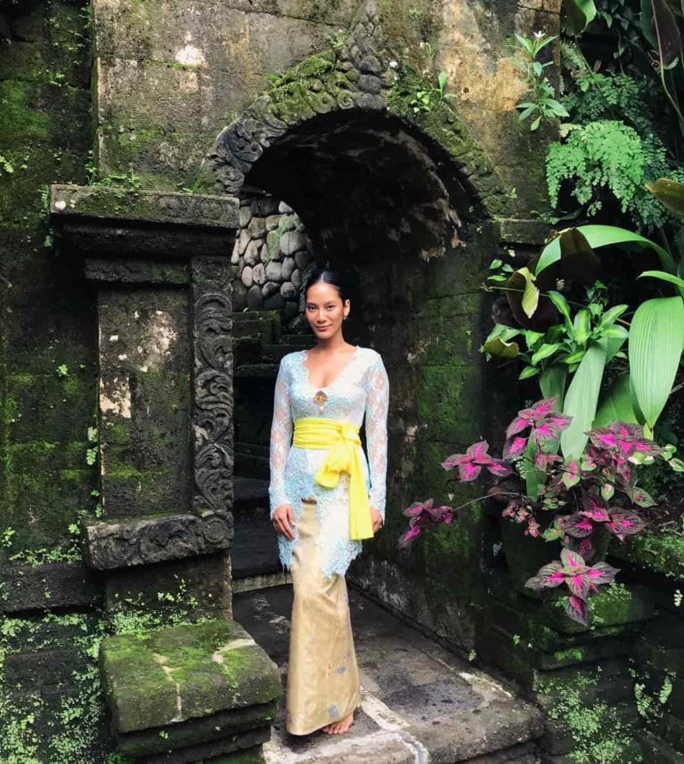 Tara Basro - Biodata, Profil, Fakta, Umur, Agama, Suami, Film