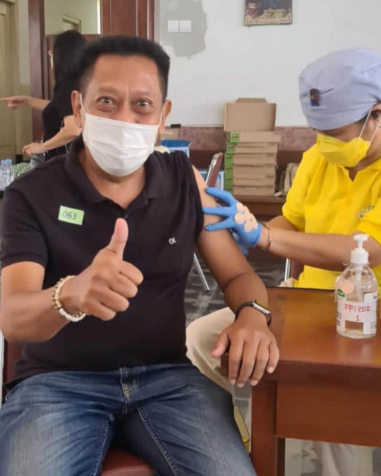 Tukul Arwana - Biodata, Profil, Fakta, Umur, Agama, Istri, Acara TV