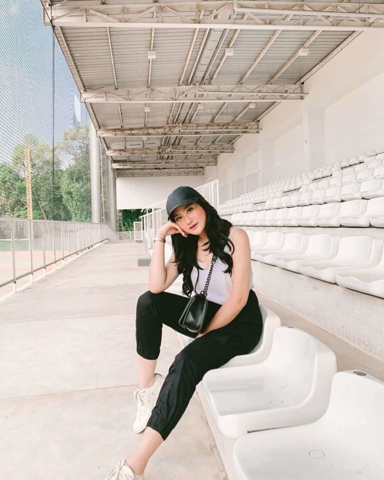 Salshabilla Adriani - Biodata, Profil, Fakta, Umur, Agama, Suami