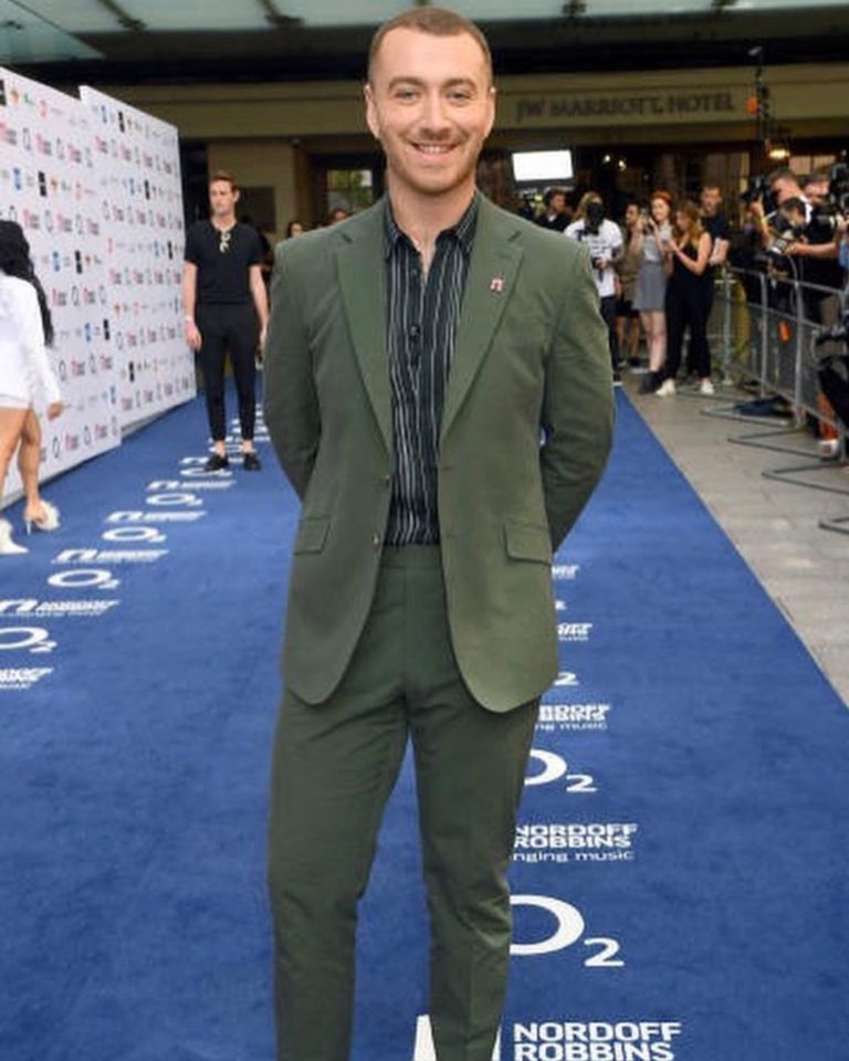 Sam Smith - Biodata, Profil, Fakta, Umur, Agama, Pacar, Karier - Dailysia