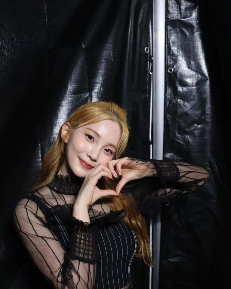 ARIAZ - Biodata, Profil, Fakta, Member, Ulang Tahun, Tanggal Lahir, Posisi