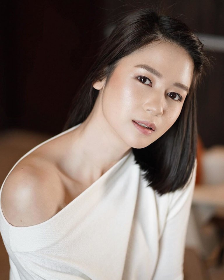 Laura Basuki - Biodata, Profil, Fakta, Umur, Agama, Suami, Film