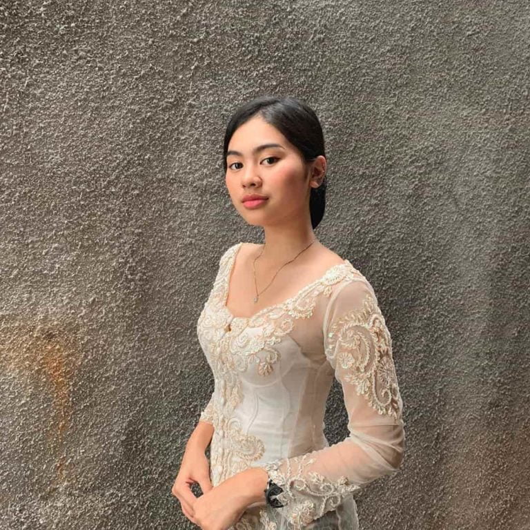 Amara Sophie - Biodata, Profil, Fakta, Umur, Agama, Pacar, Film