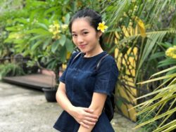 10 Potret Claudy Putri, Pemeran Ipeh di Sinetron Entong Lagi - Dailysia