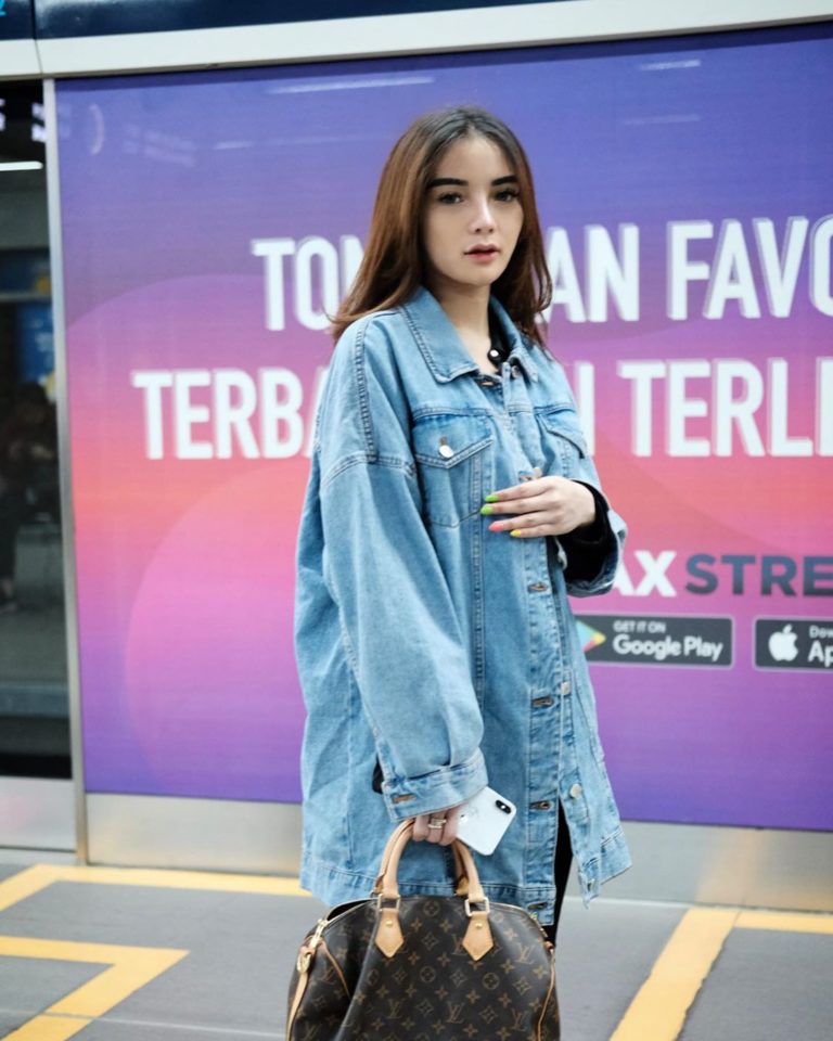 Nabilla Aprillya - Biodata, Profil, Fakta, Agama, Pacar, Umur, Karier