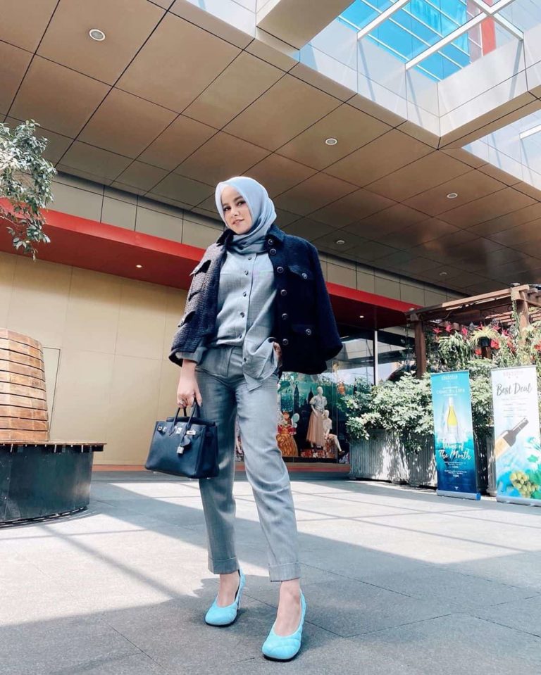 Olla Ramlan - Biodata, Profil, Fakta, Umur, Agama, Suami, Film