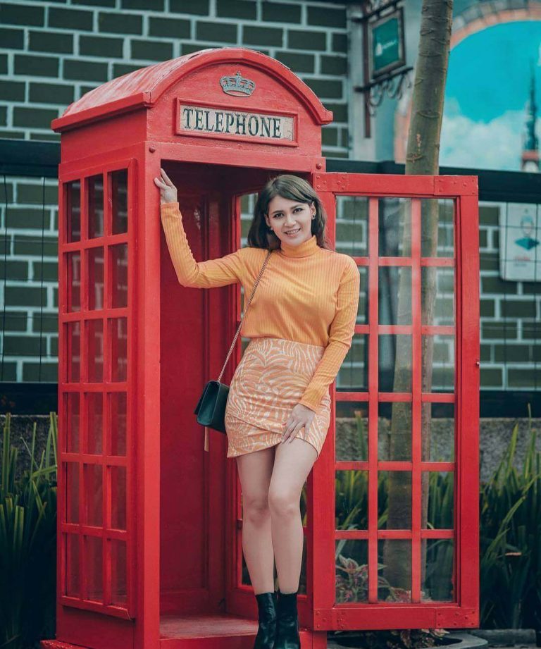 10 Potret Airiska Fitri, Pemeran Kentring Manik di Kembalinya Raden ...