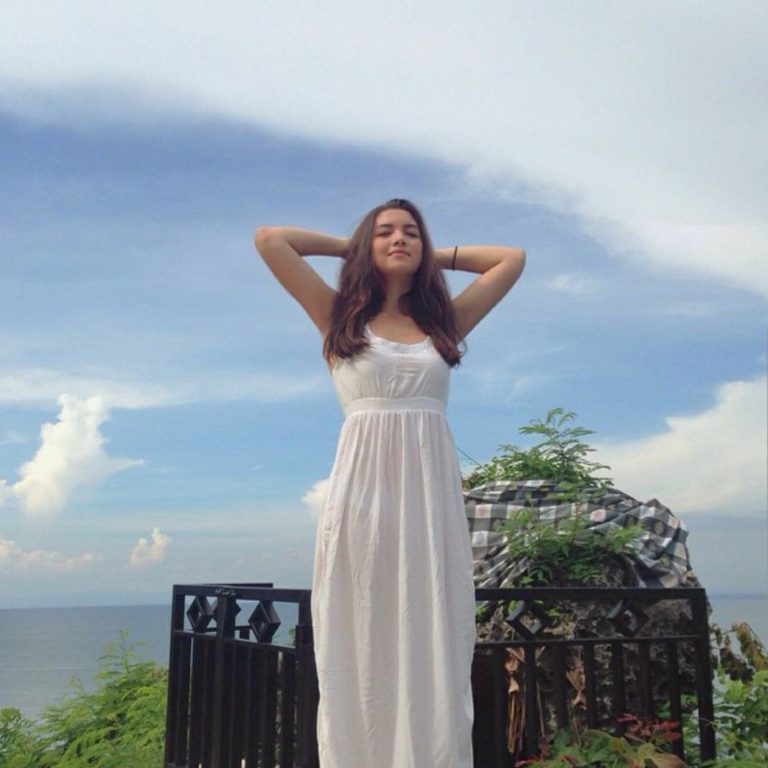 10 Pesona Angela Gilsha, Perankan Vina di Sinetron Samudra Cinta