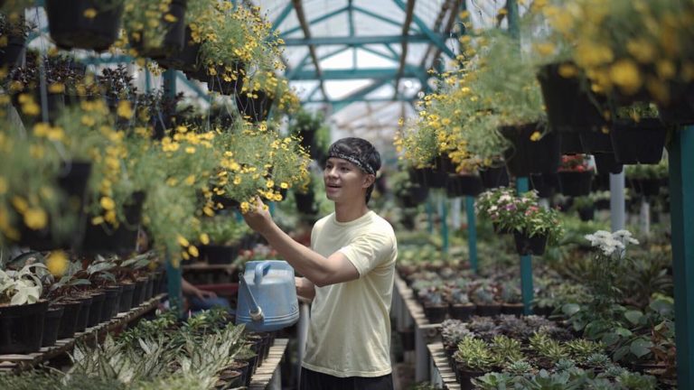 Fero Walandouw - Biodata, Profil, Fakta, Umur, Agama, Pacar, Film