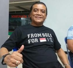 Didi Kempot - Biodata, Profil, Fakta, Umur, Agama, Istri, Single