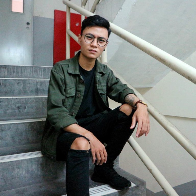 10 Potret Mahen, Penyanyi Lagu "Pura-pura Lupa" yang Lagi Hits