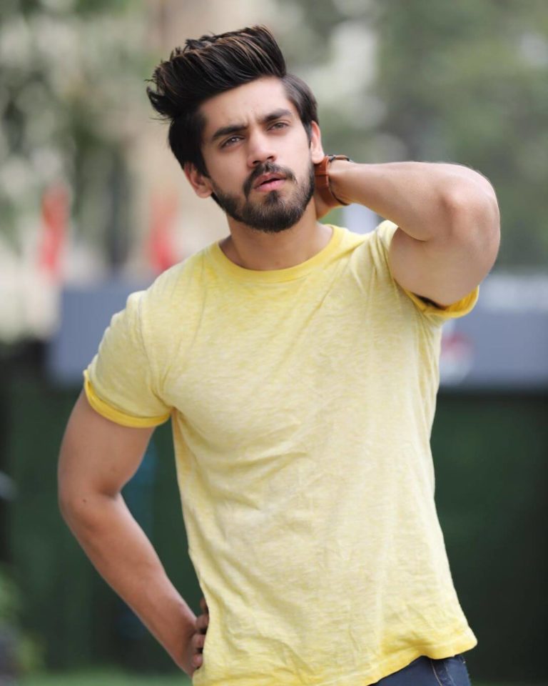 Avinash Mishra - Biodata, Profil, Fakta, Umur, Agama, Pacar, Karier