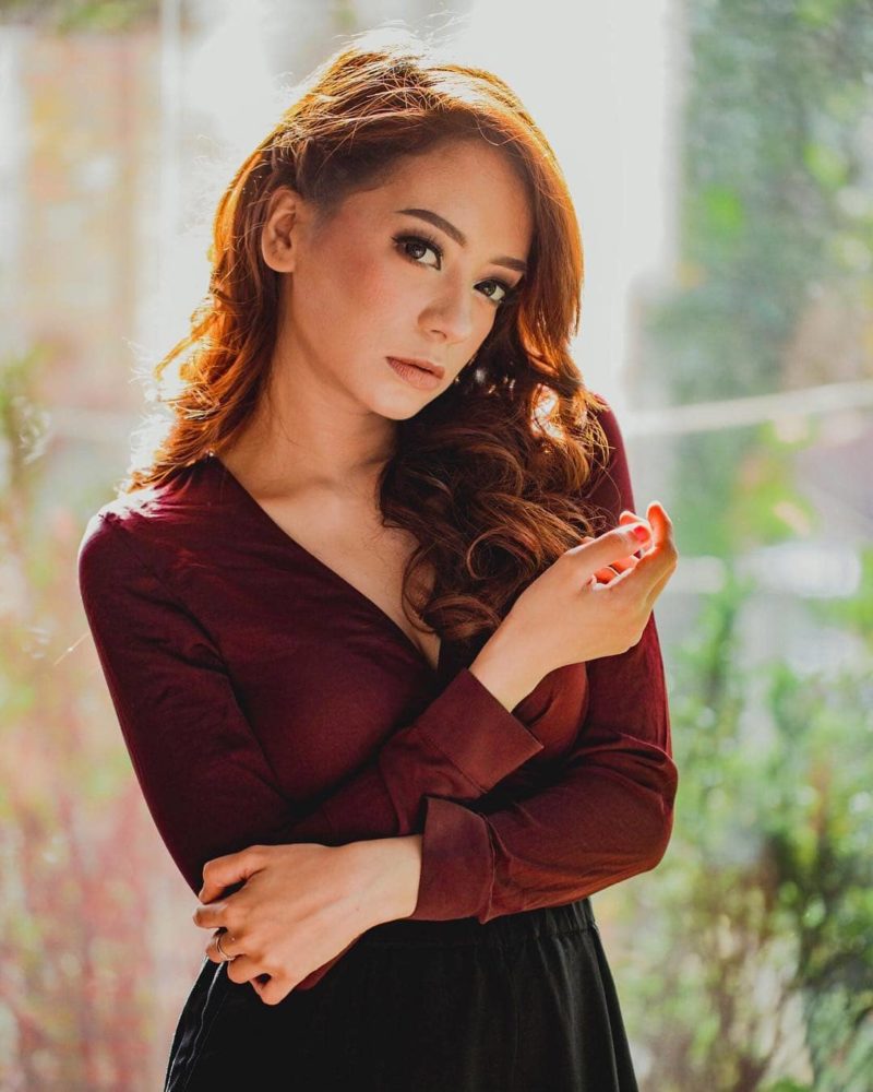 DJ Freya - Biodata, Profil, Fakta, Umur, Agama, Pacar, Karier - Dailysia