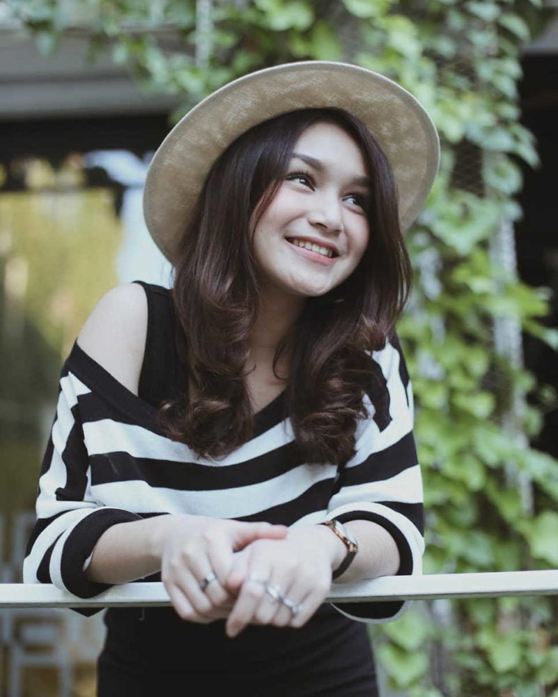 10 Potret Icha Nabilah, Aktris Pendatang Baru yang Bikin Terpesona