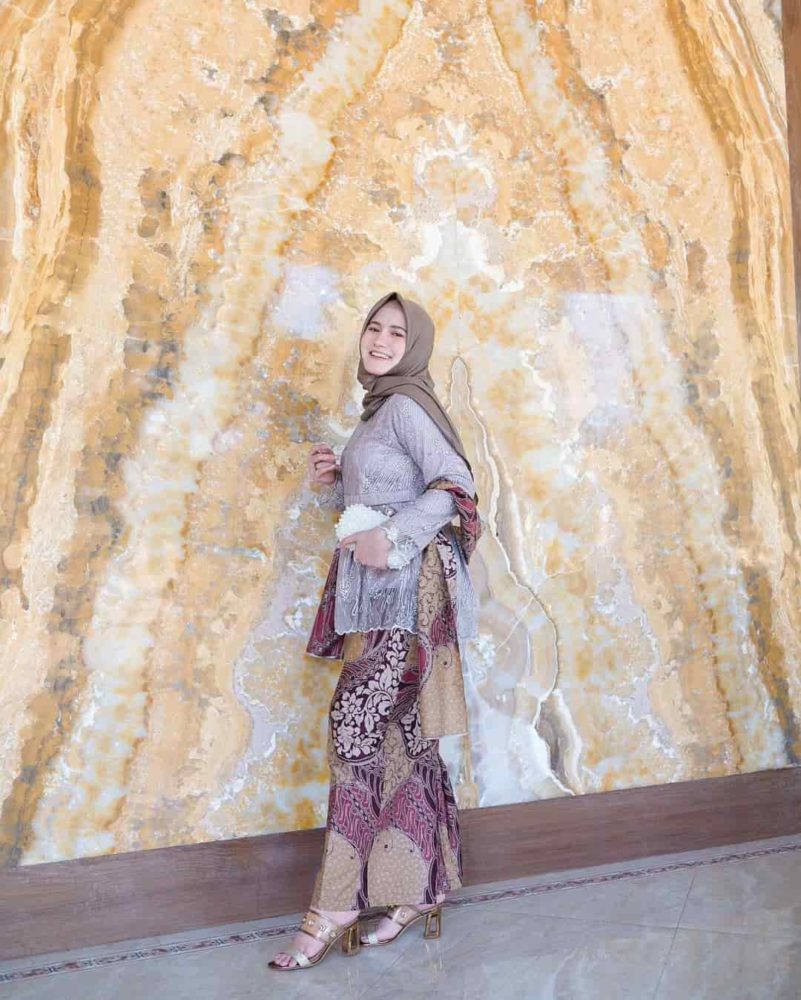 Silvia Anggraini - Biodata, Profil, Fakta, Umur, Agama, Suami