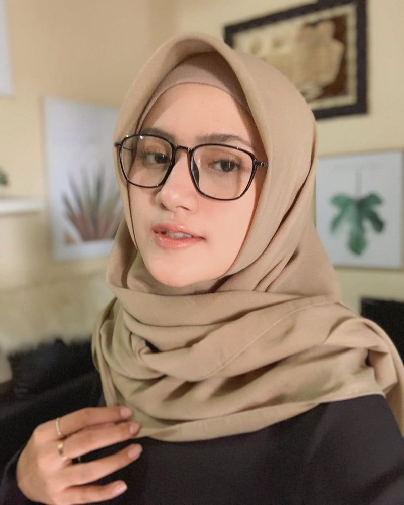 Silvia Anggraini - Biodata, Profil, Fakta, Umur, Agama, Suami