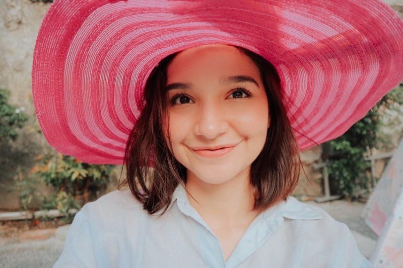 10 Pesona Manis Gesya Shandy, Artis Muda yang Sering Bintangi FTV