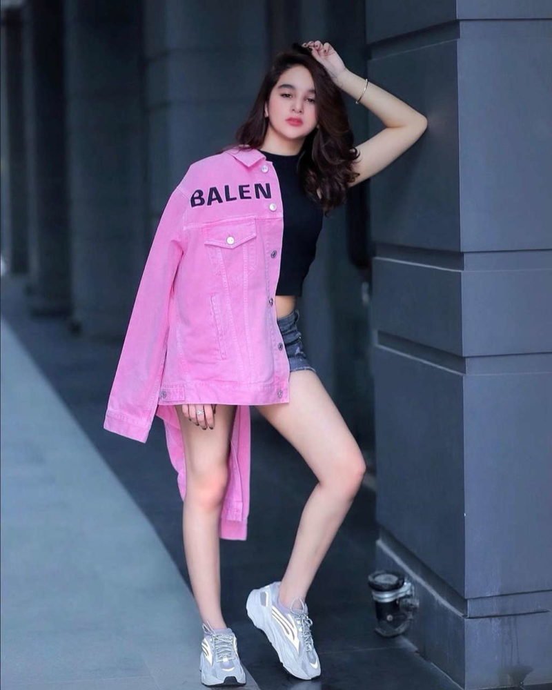 10 Potret Hana Hanifah, Selebgram Cantik yang Miliki Body Goals