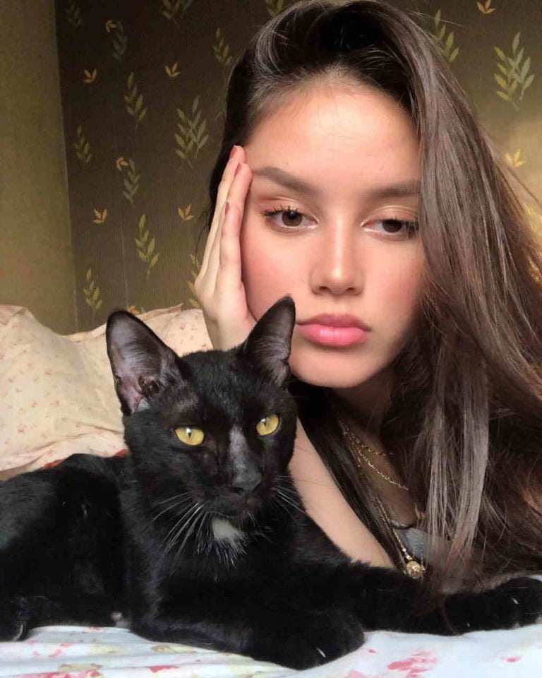 10 Pesona Hannah Hannon, Perankan Vanya di Putri Untuk Pangeran RCTI