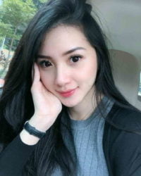 Sudah Menikah, 10 Potret Rachel Octavia yang Masih Mempesona Bak Remaja