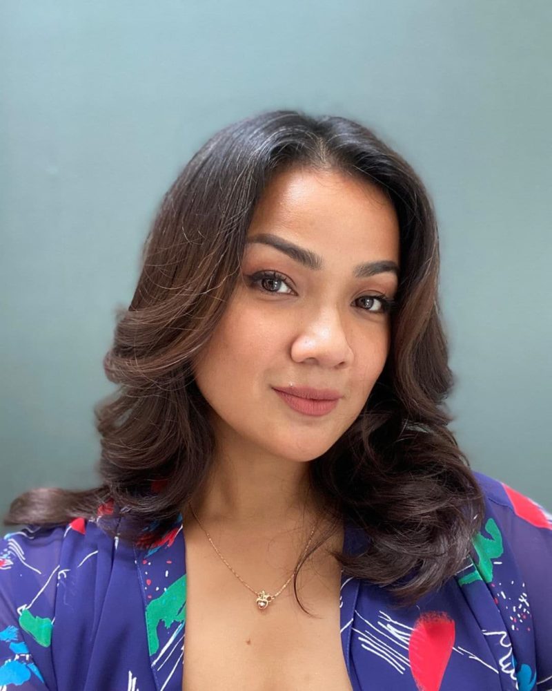 Nirina Zubir - Biodata, Profil, Fakta, Umur, Agama, Suami, Karier