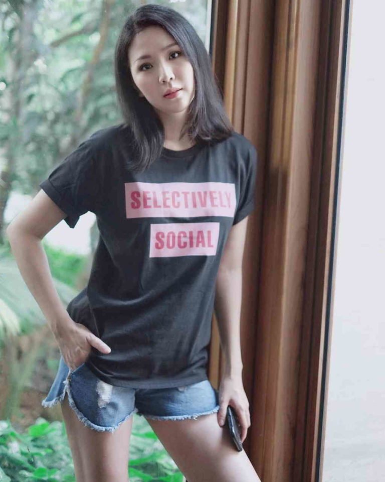 10 Penampilan Modis Agnes Jennifer, Selebgram yang Tengah Jadi Sorotan