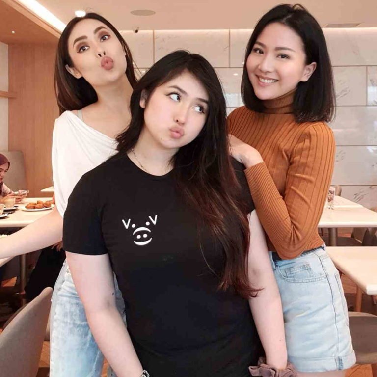 10 Penampilan Modis Agnes Jennifer, Selebgram yang Tengah Jadi Sorotan