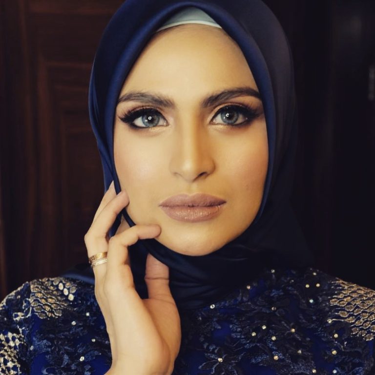 Asha Shara - Biodata, Profil, Fakta, Umur, Agama, Suami, Film