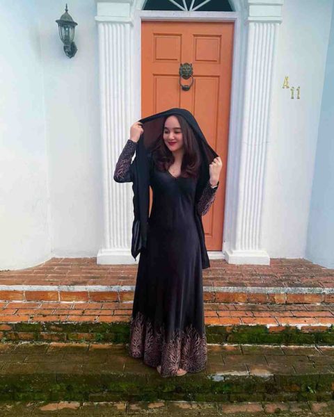 Hana Hanifah - Biodata, Profil, Fakta, Umur, Agama, Pacar, Karier