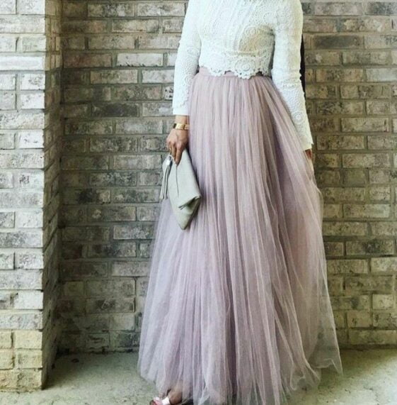 Menawan, 10 Inspirasi Rok Tutu Dipadukan dengan Hijab - Dailysia