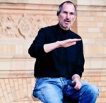 Steve Jobs - Biodata, Profil, Fakta, Umur, Agama, Istri, Karier