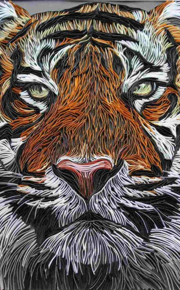 Tampak Nyata! 10 Karya Seni Ini Ternyata Dibuat dari Potongan Kertas