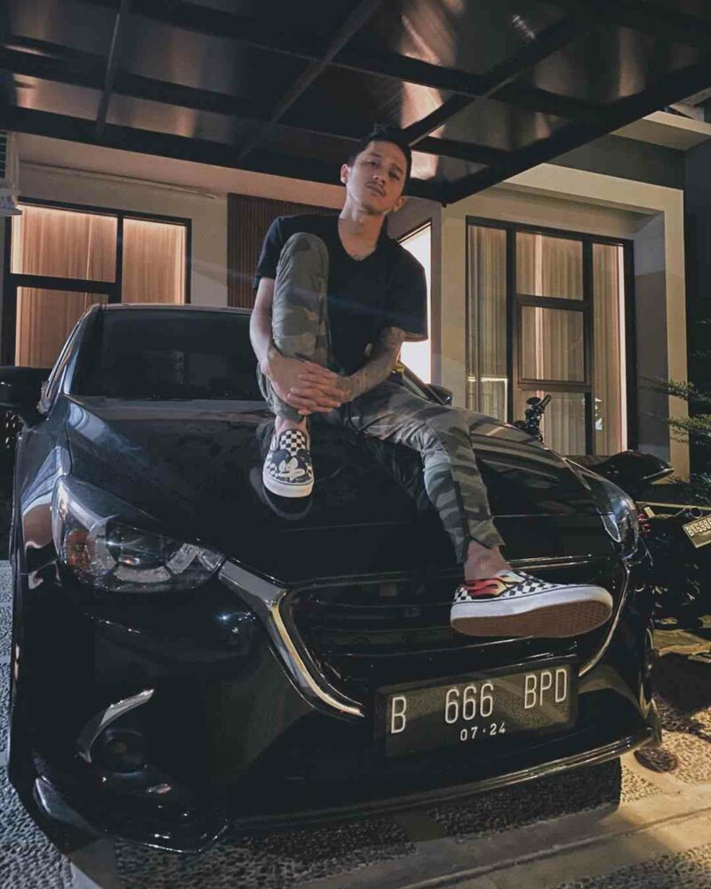 Bimo Picky Picks - Biodata, Profil, Fakta, Umur, Agama, Istri, Karier