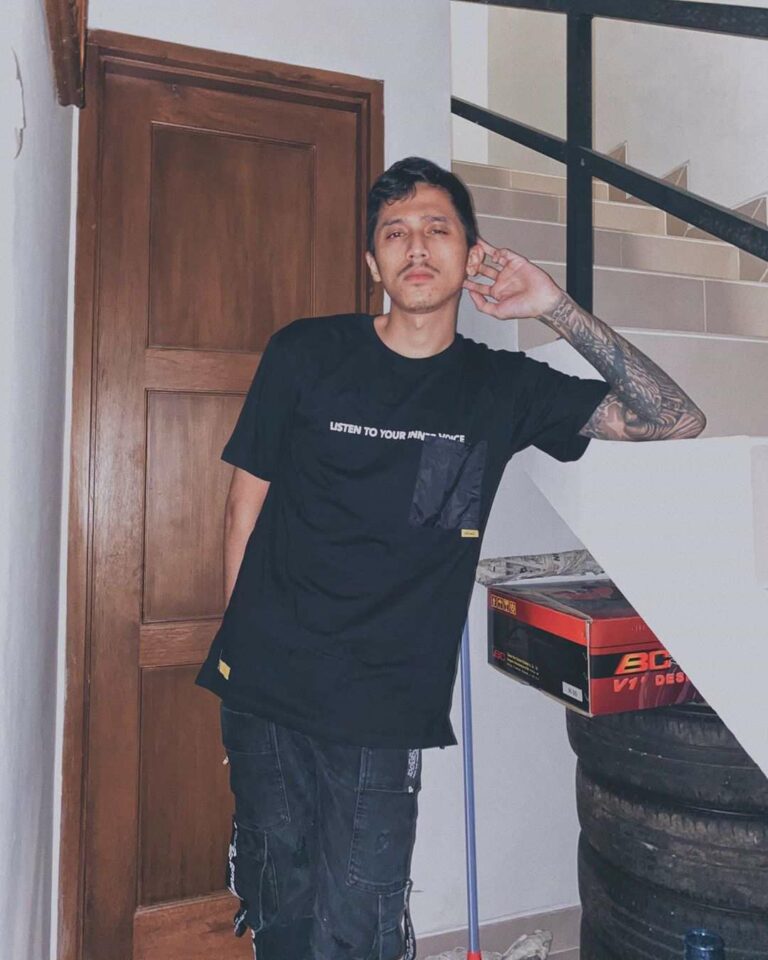 Bimo Picky Picks - Biodata, Profil, Fakta, Umur, Agama, Istri, Karier