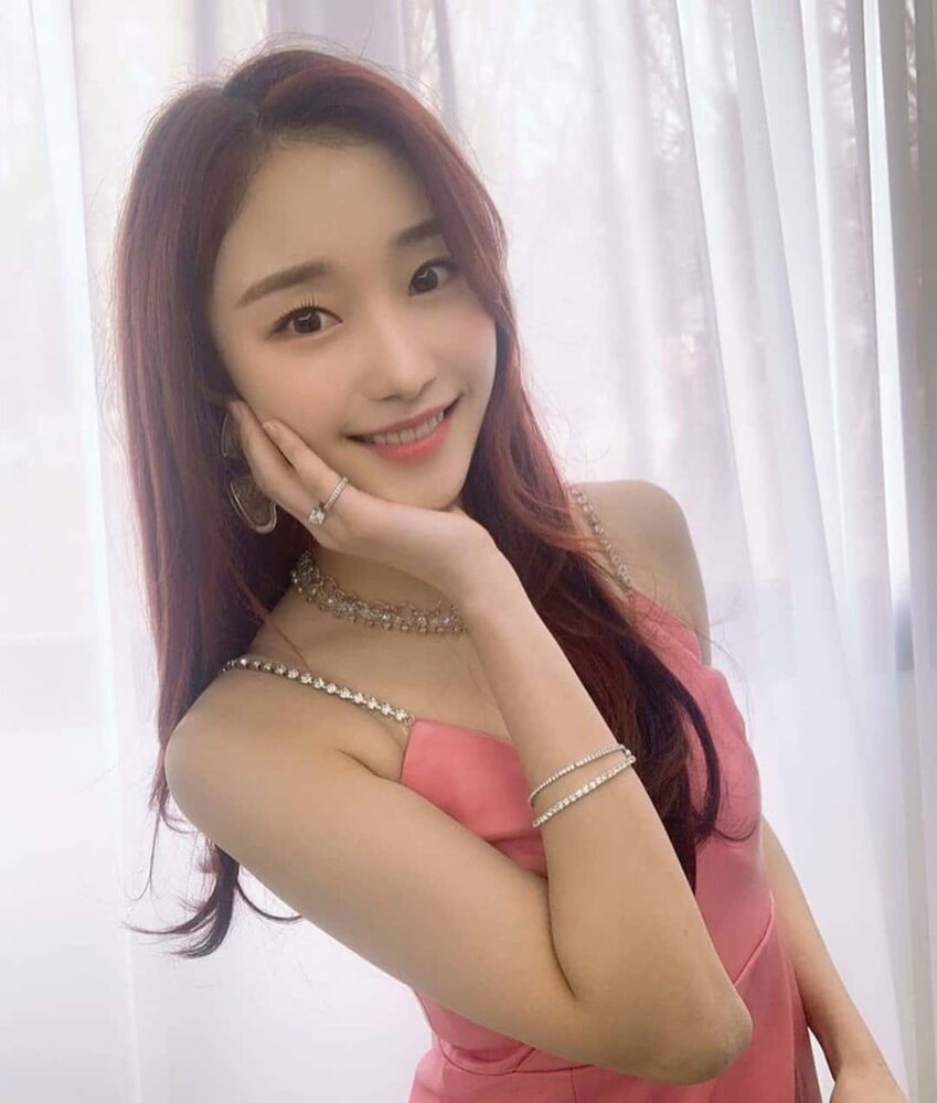 10 Potret Chaesol, Visual Cignature yang Pesonanya Bikin Gagal Fokus ...