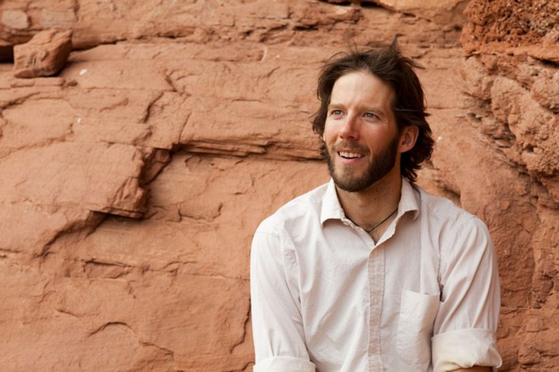 Kisah Aron Ralston, 127 Jam Bertahan Hidup Walau Terjepit Batu Besar ...