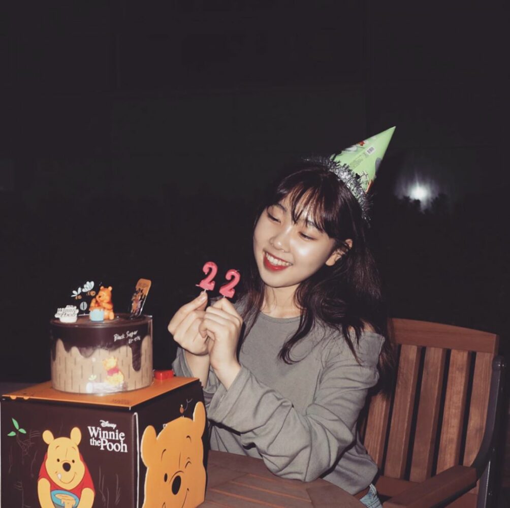 Hayeon - Biodata, Profil, Fakta, Umur, Agama, Pacar, Karier