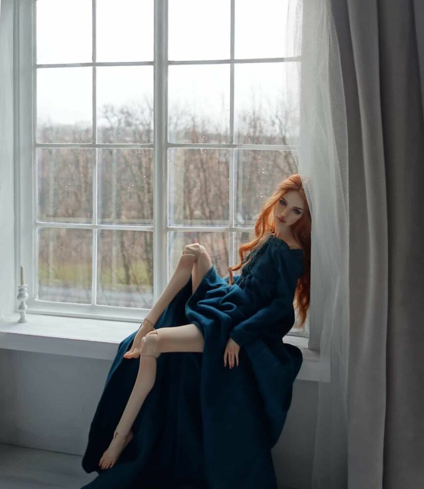 10 Potret Boneka Mirip Manusia, Susah Dibedain dengan yang Asli - Dailysia